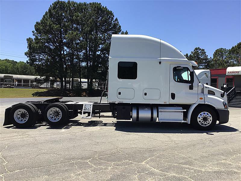 2014 Freightliner CASCADIA For Sale | 115" Sleeper | #259244