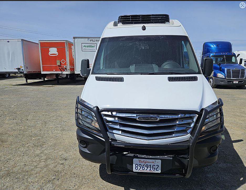 2017 Mercedes-Benz SPRINTER 2500 For Sale | Refrigerated Van | #811738