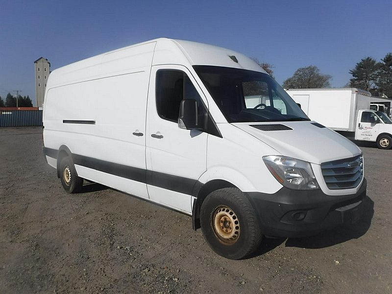 2017 Freightliner SPRINTER 2500 (For Sale) | Step Van | #815046