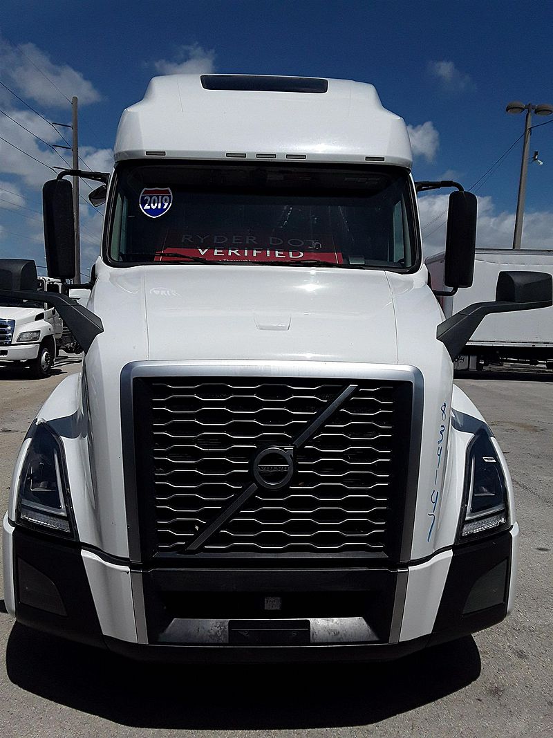 2019 Volvo VNL 760 (For Sale) | 61" Sleeper | #834147
