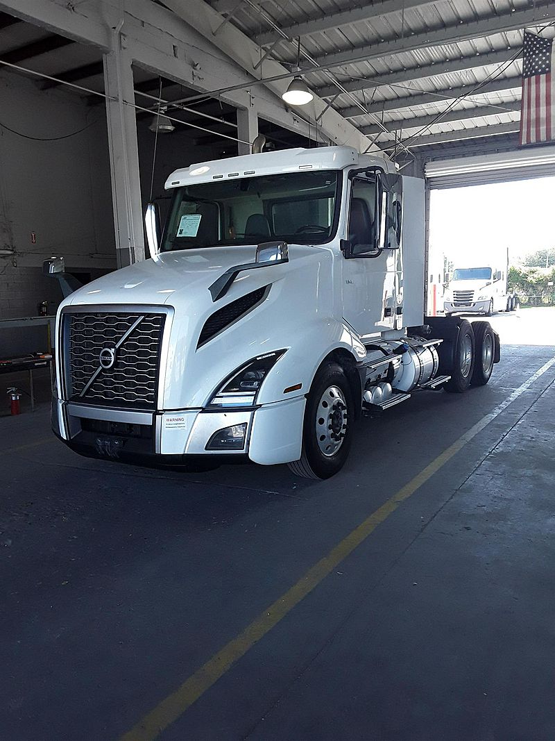 2019 Volvo VNL (For Sale) | Day Cab | #835412