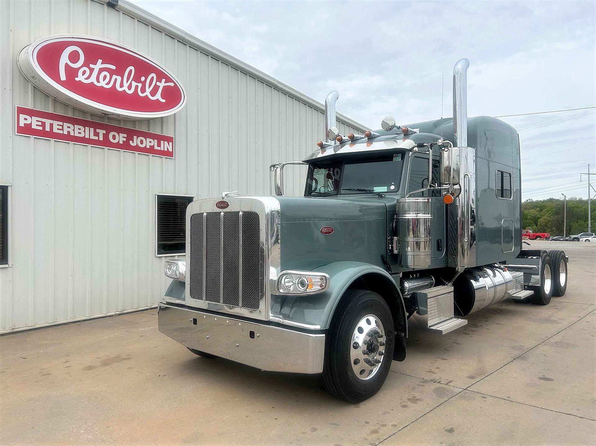 2024 Peterbilt 389 For Sale | 78" Sleeper | #RD602569