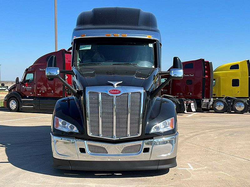 2024 Peterbilt 579 For Sale | 80" Sleeper | #RD641795