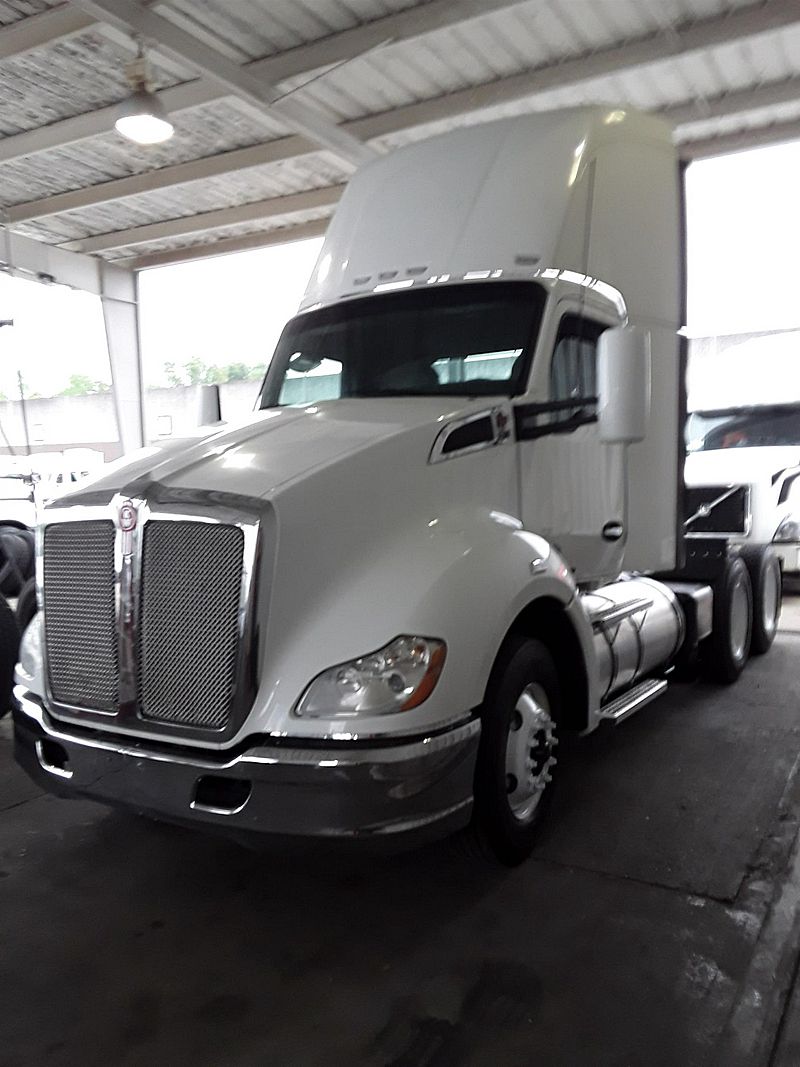 2016 Kenworth T600A (For Sale) | Day Cab | #644052