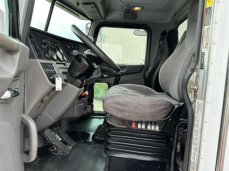 2014 Peterbilt 384 For Sale | Day Cab | #12354