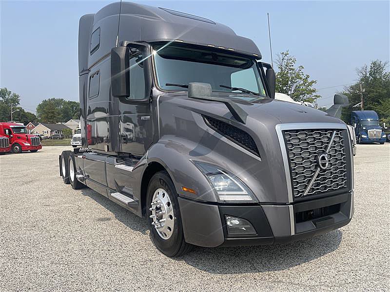 2020 Volvo VNL 860 For Sale | 77" Sleeper | #259482