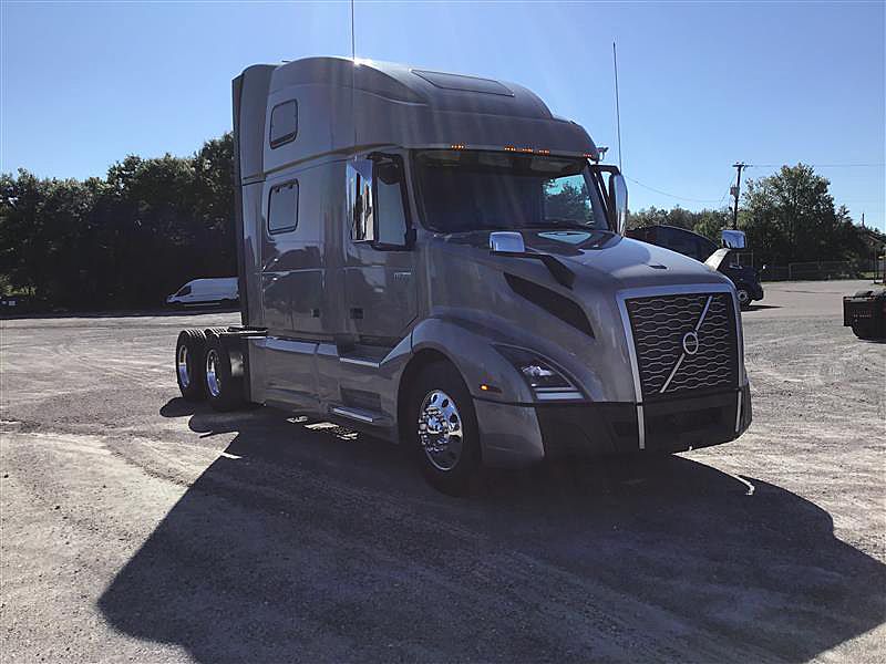 2020 Volvo VNL 860 For Sale | 80" Sleeper | #259458