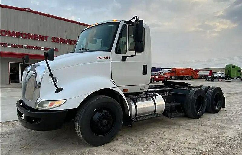 2010 International 8600 (For Sale) | None Sleeper | #AJ271624