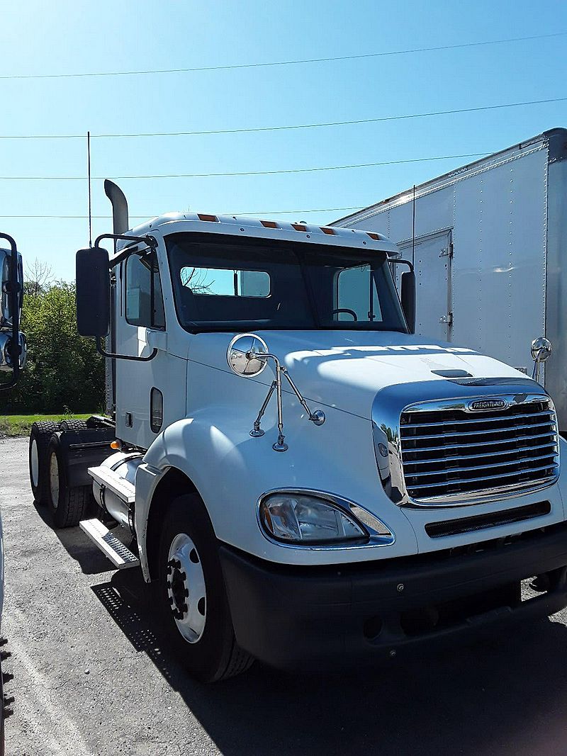 2007 Freightliner COLUMBIA 120 For Sale | Day Cab | #305578