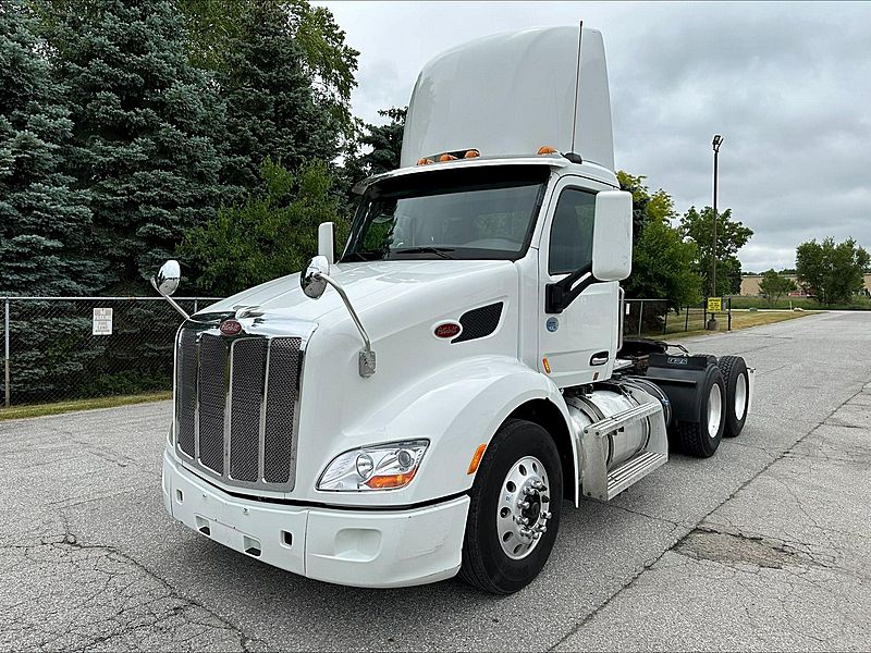 2016 Peterbilt 579 (For Sale) | None Sleeper | #D338313