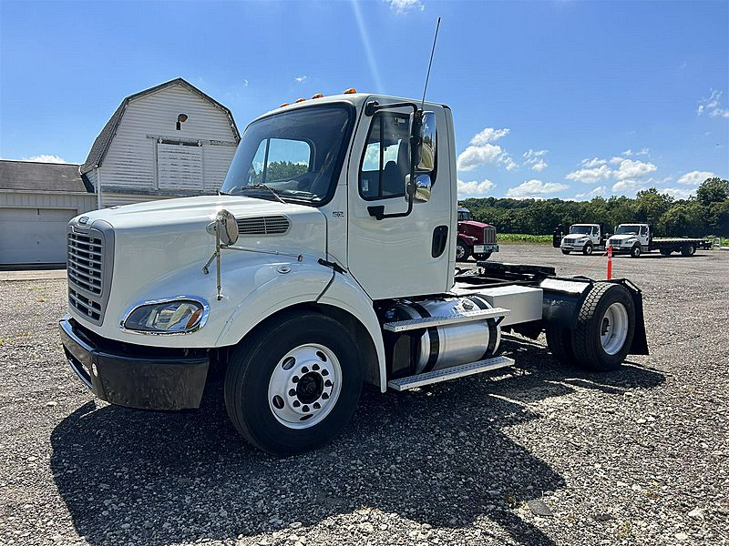 2014 Freightliner M2 For Sale | Day Cab | #9353