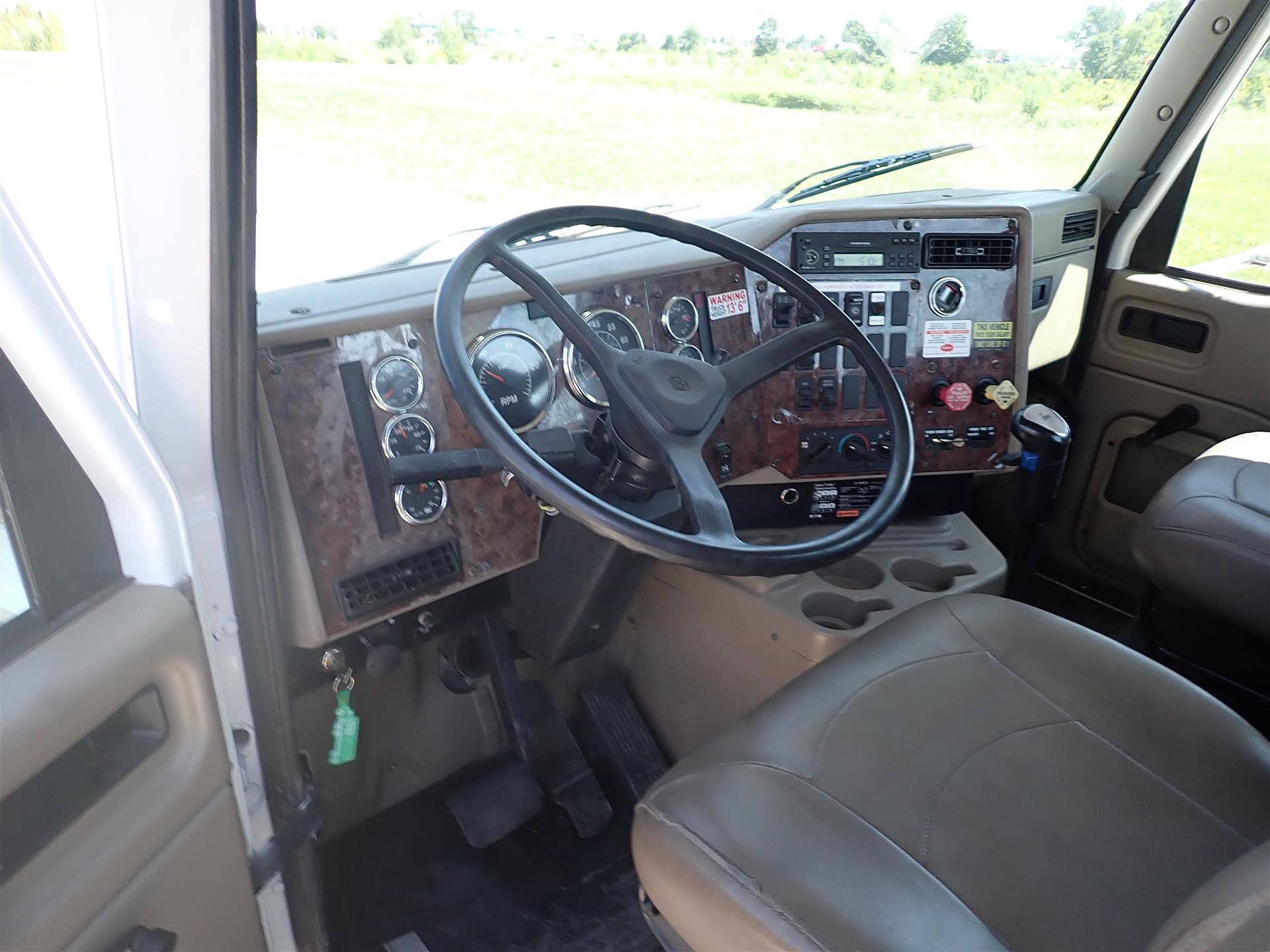 2007 International 5600i 6x6 (For Sale) | Cab & Chassis | #7J386902