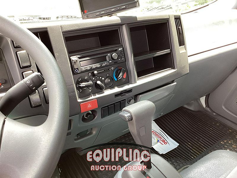 2020 Isuzu NPR HD For Sale | Beverage Truck | #HCG208496