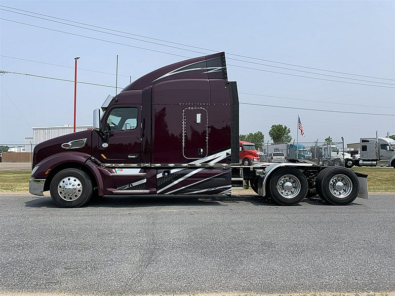 2018 Peterbilt 579 (For Sale) | 72" Sleeper | #30N447907