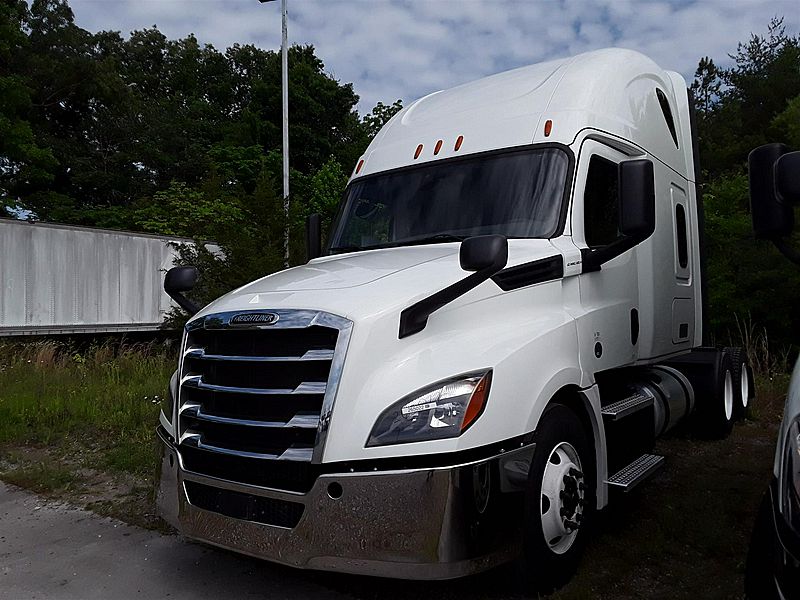 2020 Freightliner NEW CASCADIA PX12664 For Sale | 72" Sleeper | #265022