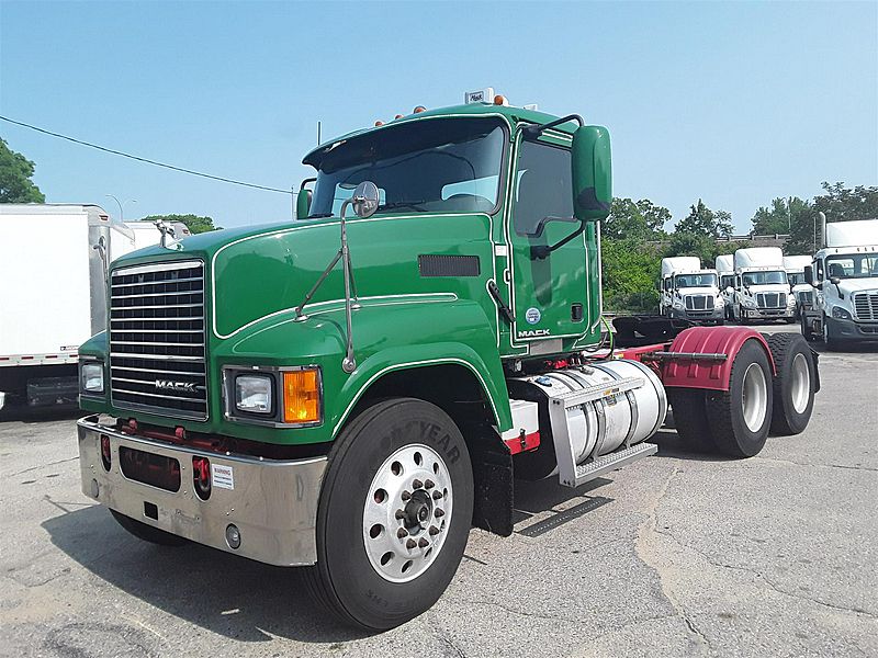 2016 Mack Pinnacle CHU600 (For Sale) | Day Cab | #646645