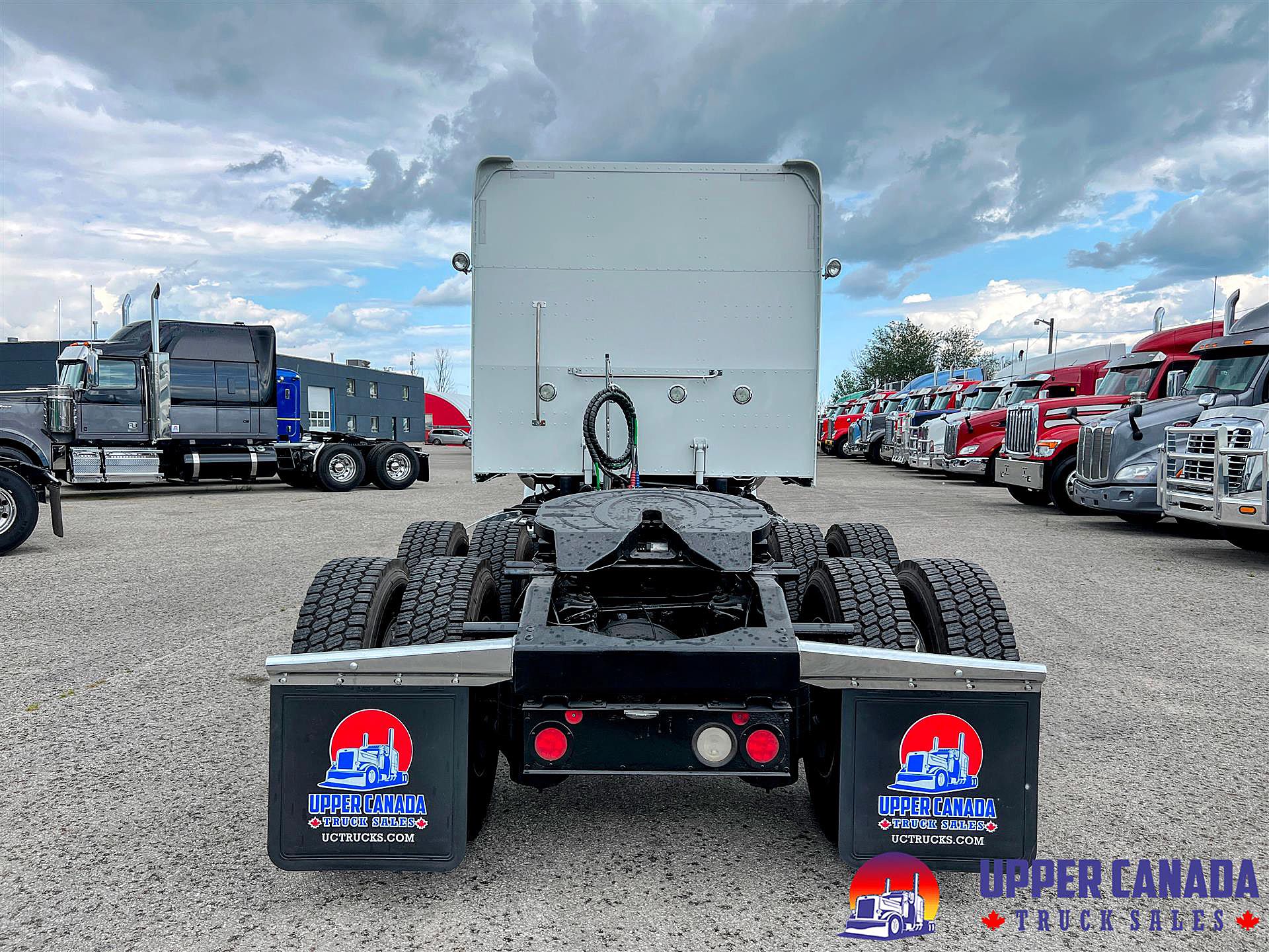 2017 Peterbilt 367 For Sale | 78" Sleeper | #3174693