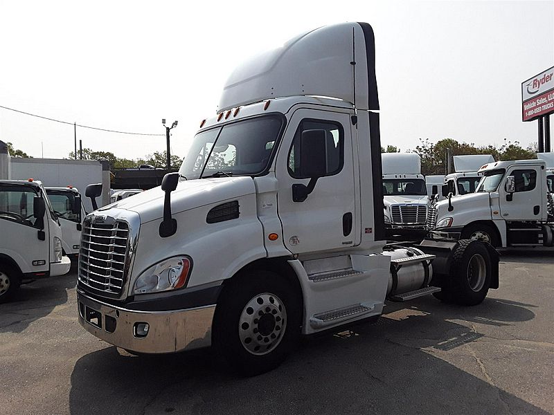 2017 Freightliner CASCADIA 113 (For Sale) | Day Cab | #665864