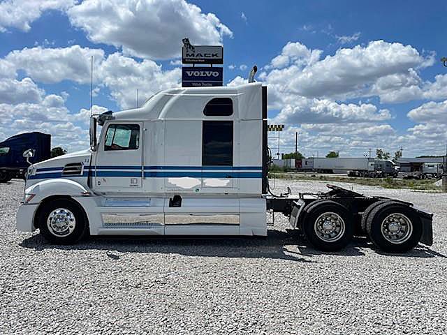 2020 Western Star 5700 (For Sale) | 82" Sleeper | #5722
