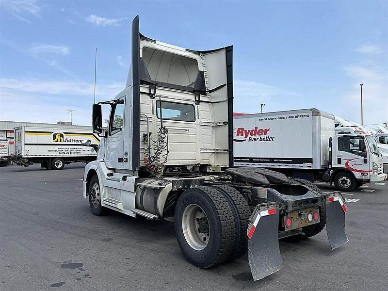 2017 Volvo VNL For Sale | Day Cab | #679777