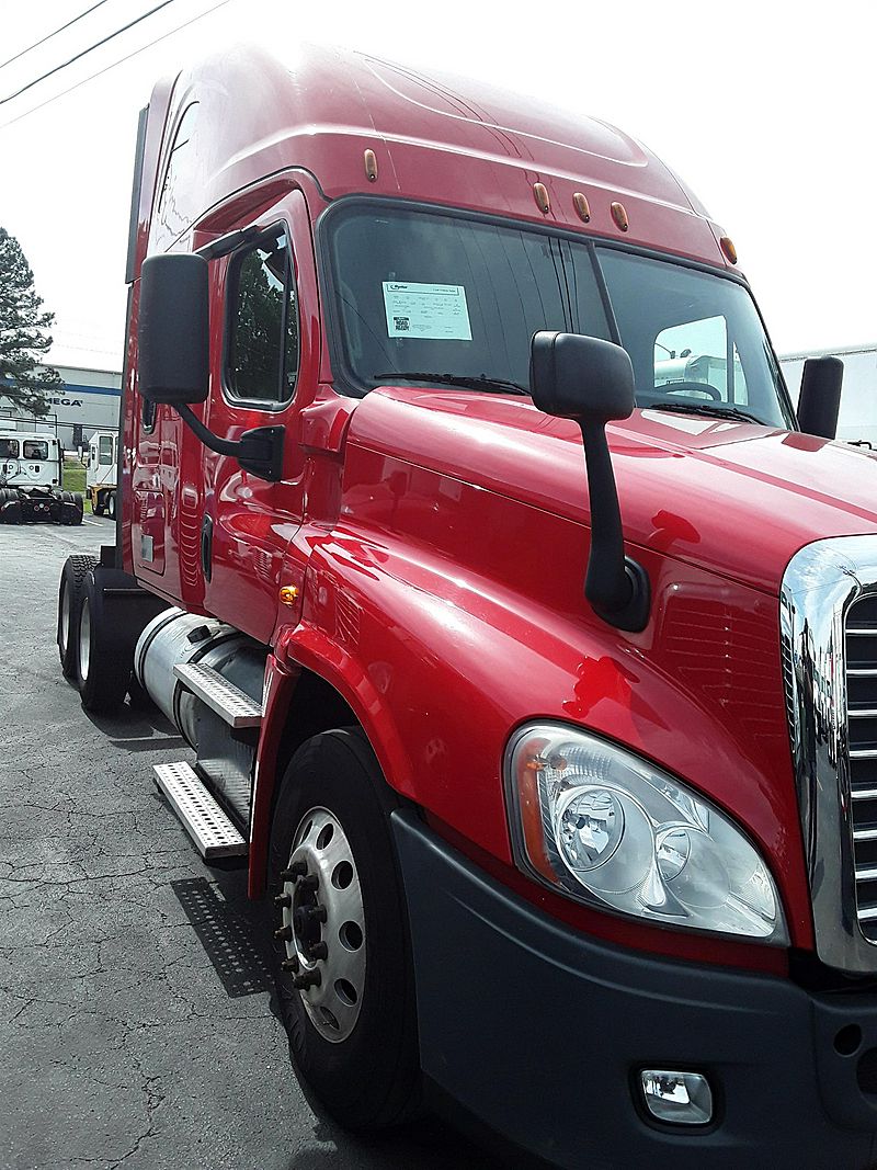 2018 Freightliner CASCADIA 125 (For Sale) | 60" Sleeper | #685580