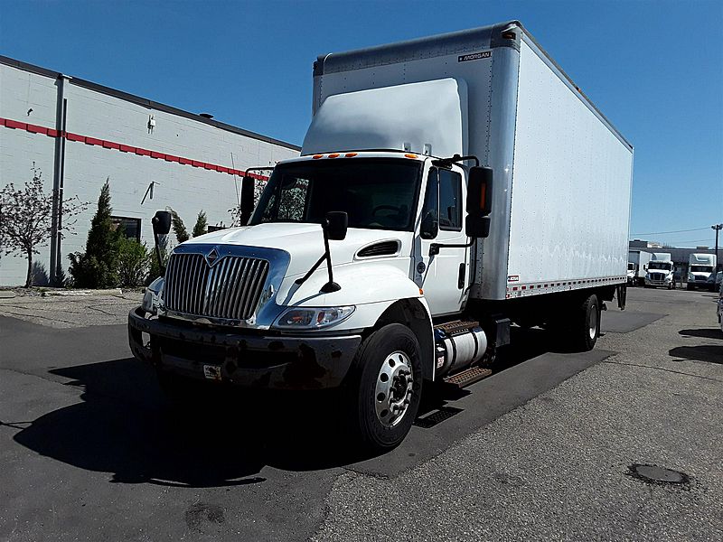 2018 International DuraStar 4300 (For Sale) | Box Van | #754734