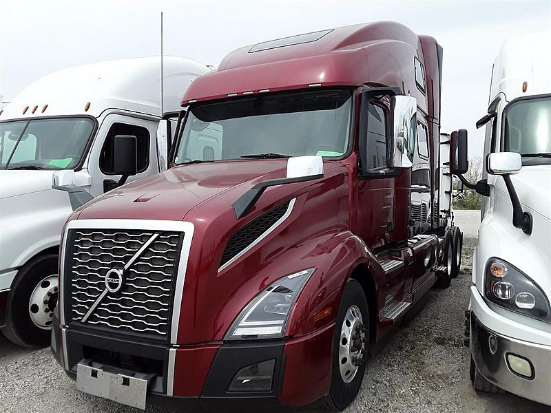 2018 Volvo VNL64T For Sale | 48" Sleeper | #781088