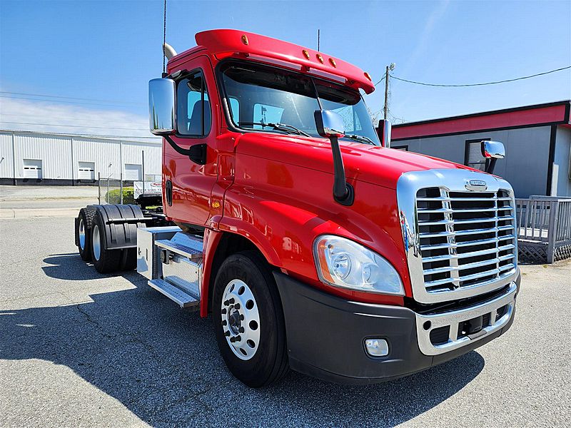 2018 Freightliner CASCADIA 125 For Sale | Day Cab | #783603