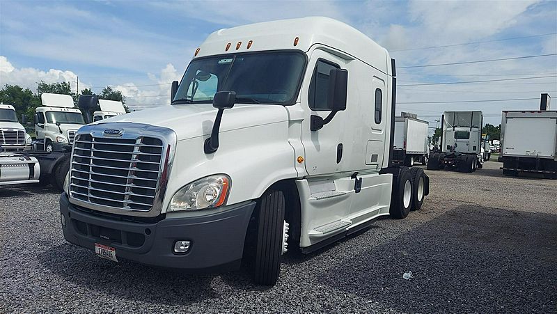 2019 Freightliner CASCADIA 125 (For Sale) | 48" Sleeper | #834714