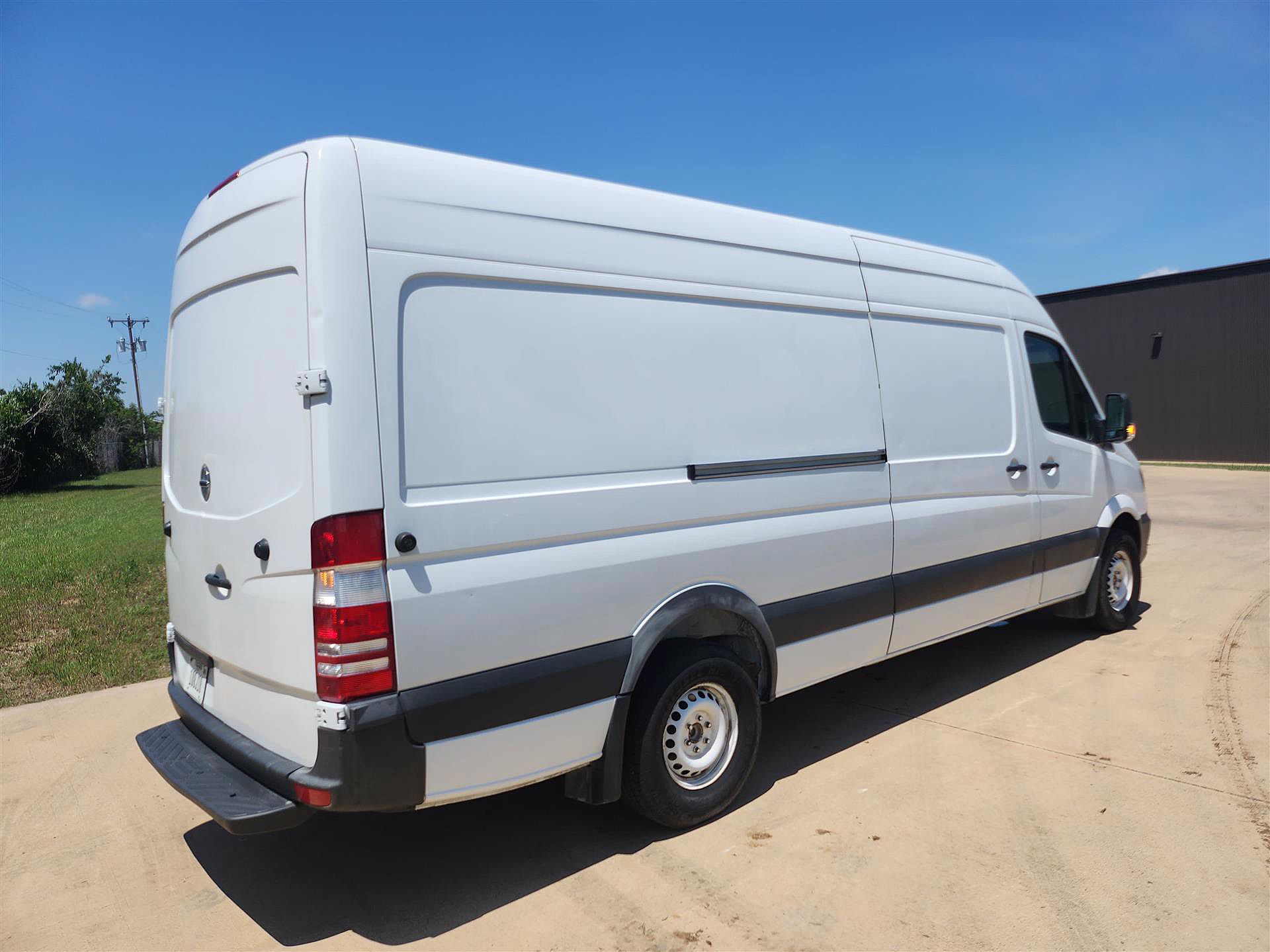 2017 Mercedes-Benz SPRINTER 2500 (For Sale) | Step Van | Non CDL | #810950