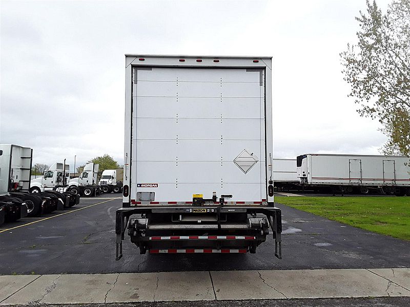2019 Freightliner M2 106 For Sale | 26' Box | Non CDL | #867489