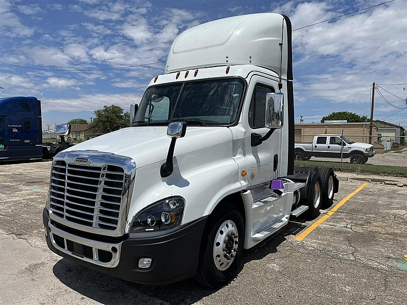 2019 Freightliner CASCADIA 125 For Sale | Day Cab | #869410