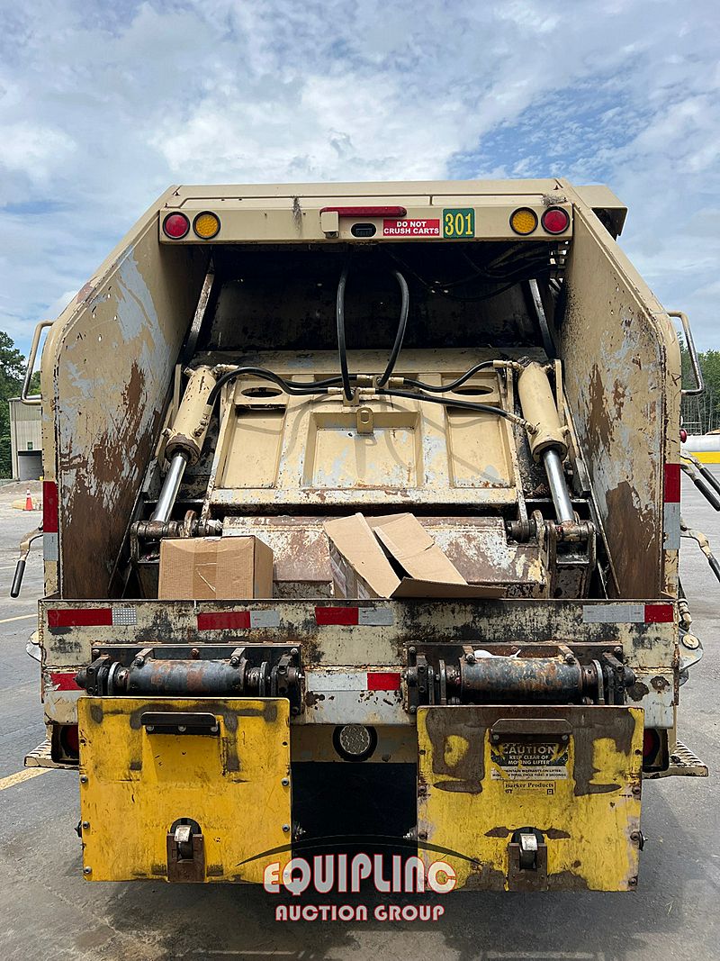 2014 International MA035 REAR LOADER TRASH TRUCK (For Sale) | Refuse ...