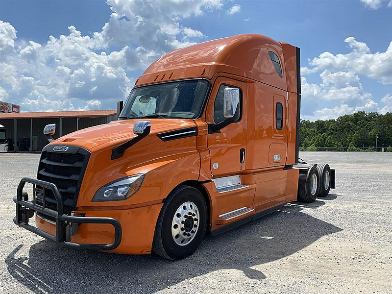 2020 Freightliner Cascadia 126 For Sale | 72" Sleeper | #2046