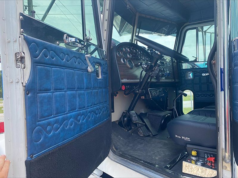 1987 Peterbilt 359 (For Sale) | None Sleeper | #9HP207575