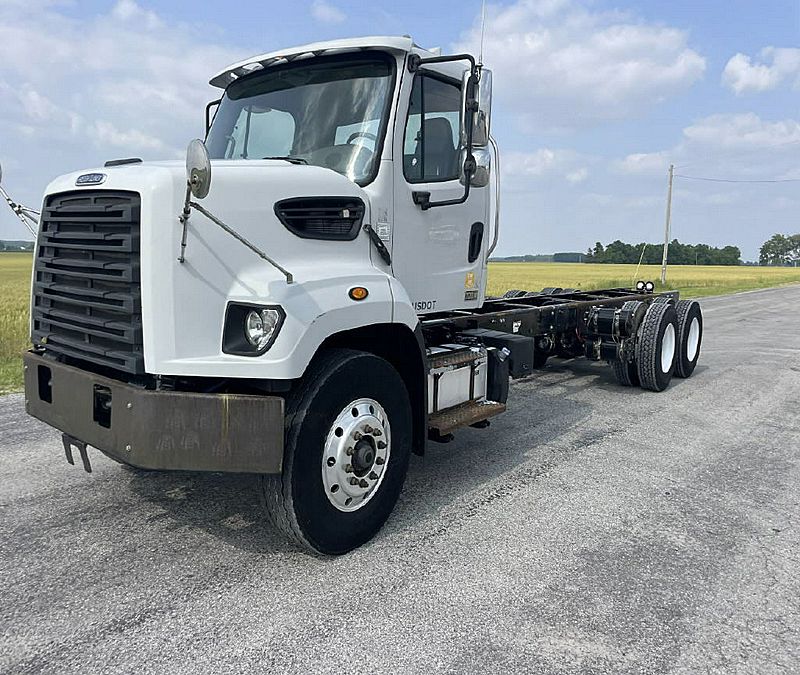 2012 Freightliner 108SD For Sale | Cab & Chassis | #7895
