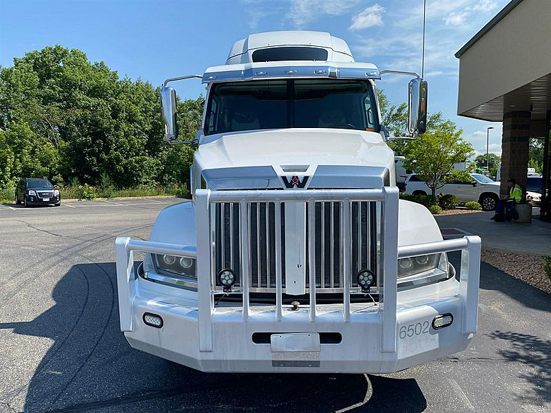 2016 Western Star 5700XE For Sale | 82" Sleeper | #782089