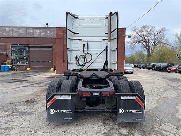 2016 Volvo VNL 670 For Sale | Sleeper Truck | #V92441U