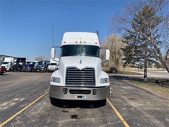2015 Mack Pinnacle CXU613 (For Sale) | Sleeper Truck | # 298672