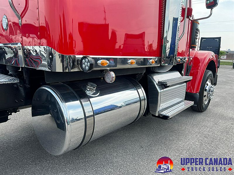 2021 Freightliner Coronado 122 For Sale | 70" Sleeper | #4214697