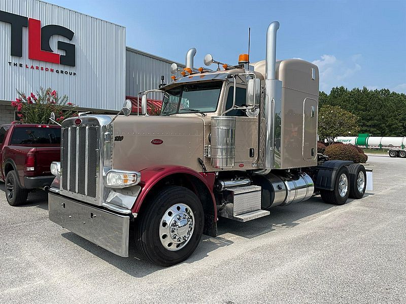 2018 Peterbilt 389 (For Sale) | 63" Sleeper | #9JD466157