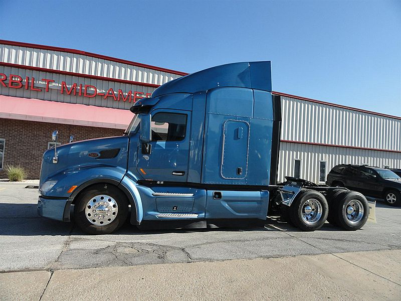 2016 Peterbilt 579 (For Sale) | 58" Sleeper | #D347511