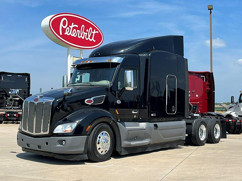 2019 Peterbilt 579 For Sale | 80" Sleeper | #D482825