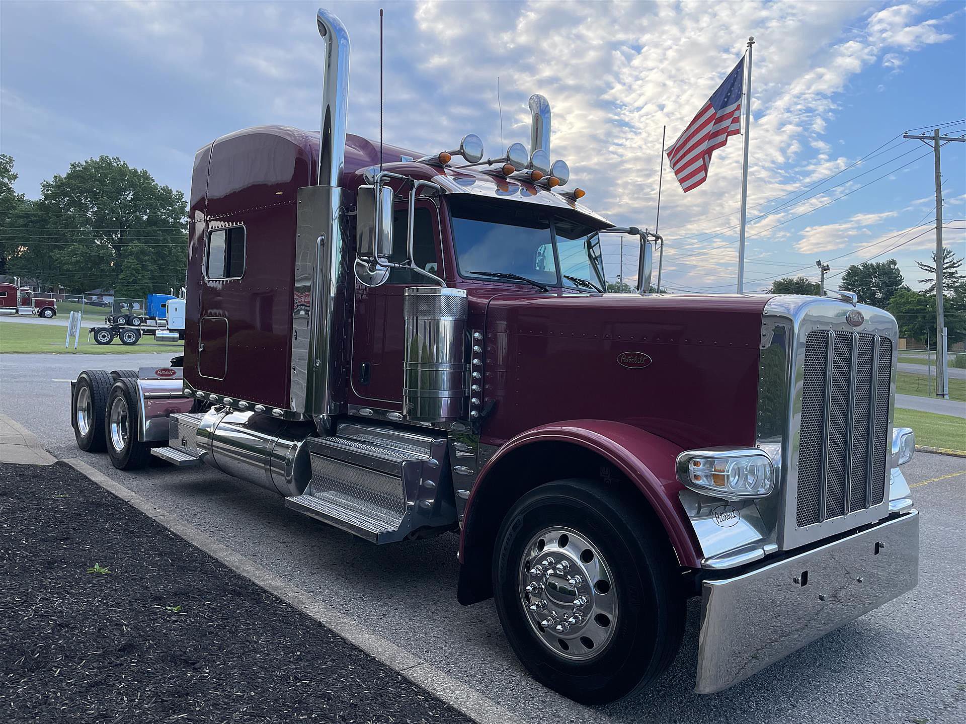 2020 Peterbilt 389 For Sale | 78" Sleeper | #D648701