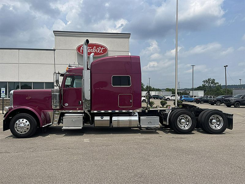 2020 Peterbilt 389 For Sale | 78" Sleeper | #D648711