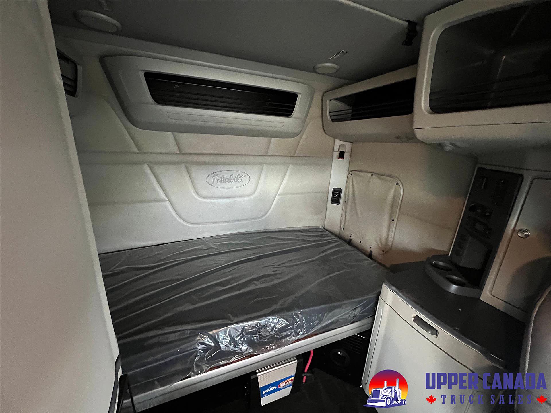 2018 Peterbilt 579 (For Sale) | 80" Sleeper | #3184701