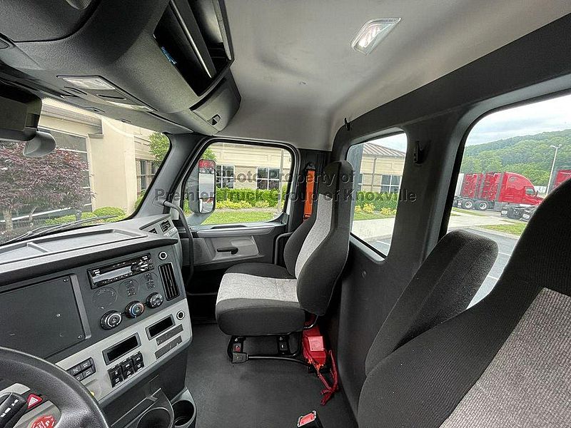 2021 Freightliner Cascadia PT126DC For Sale | None/Blank Sleeper | #SMG9039