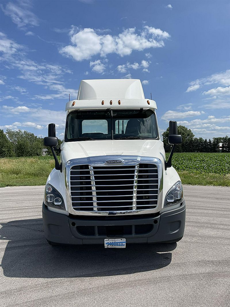 2016 Freightliner Cascadia For Sale | Day Cab | #13510FHP