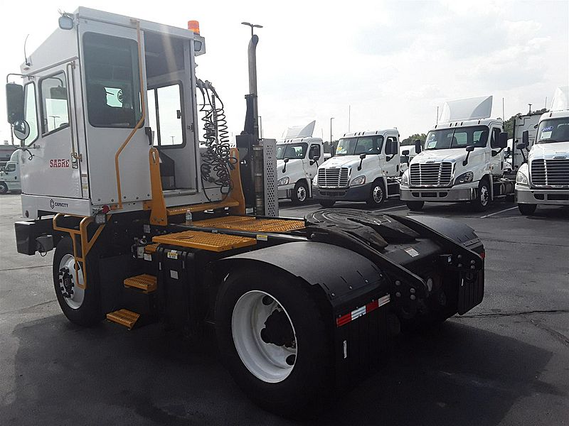 2019 Capacity SABRE 5 4X2 For Sale | Yard Spotter | #249096