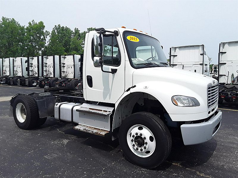2015 Freightliner M2 106 For Sale | Day Cab | #344792